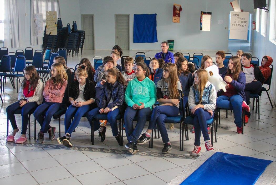 Conversa no Colégio La Salle – Teresa Lodi